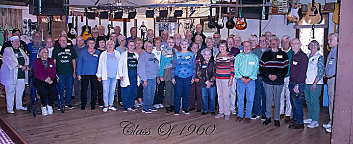 Class of 1960 enjoys reunion | News, Sports, Jobs - The Alpena News